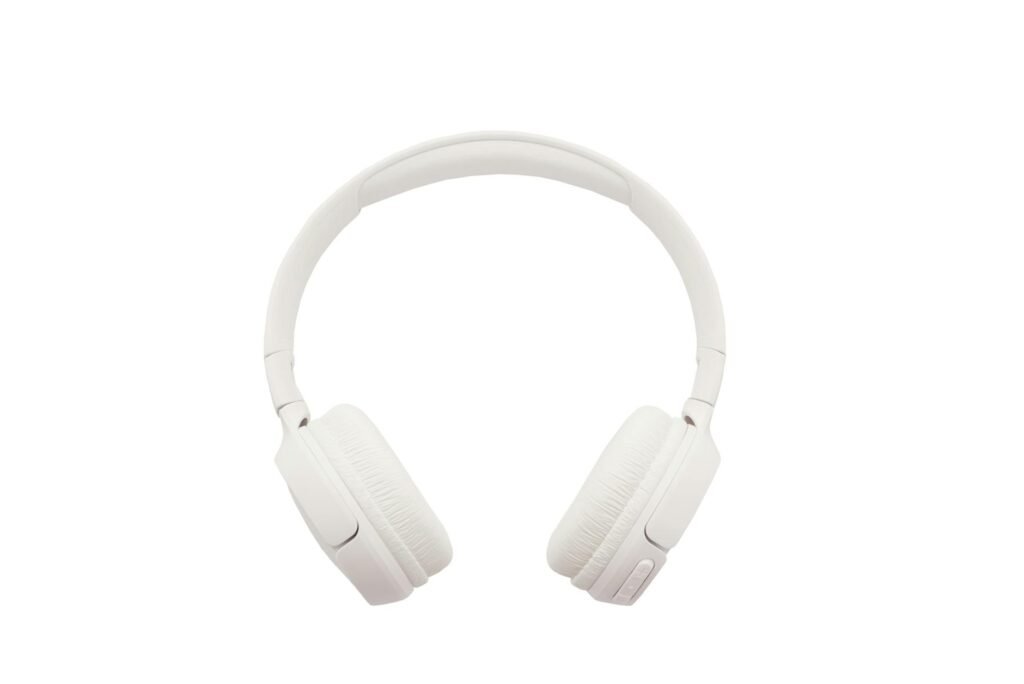 Best ANC Headphones Under $200 (2026) — 7 Tested - Best Digital Buyers